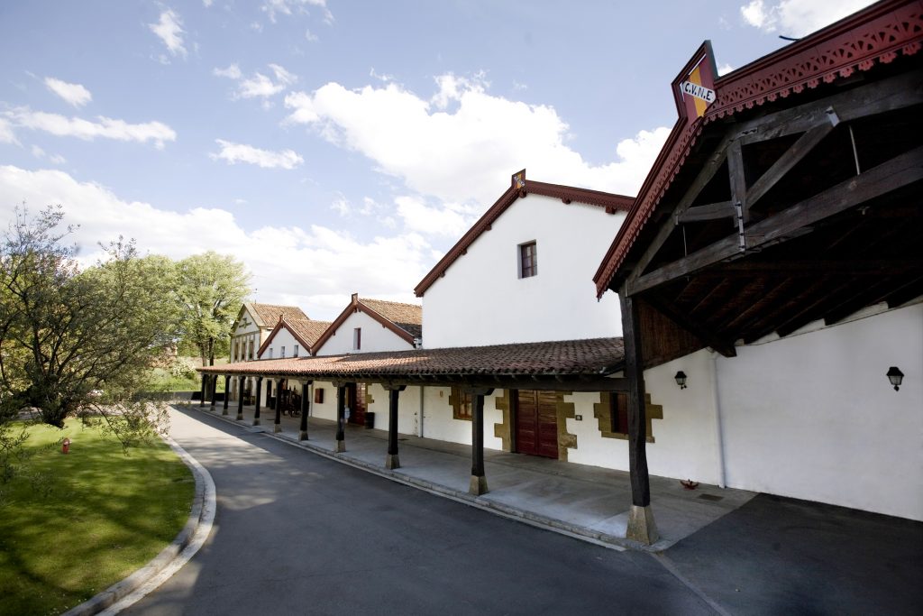 CVNE Compañía Vinícola del Norte de España en La Rioja | Vinos D.O. Ca ...